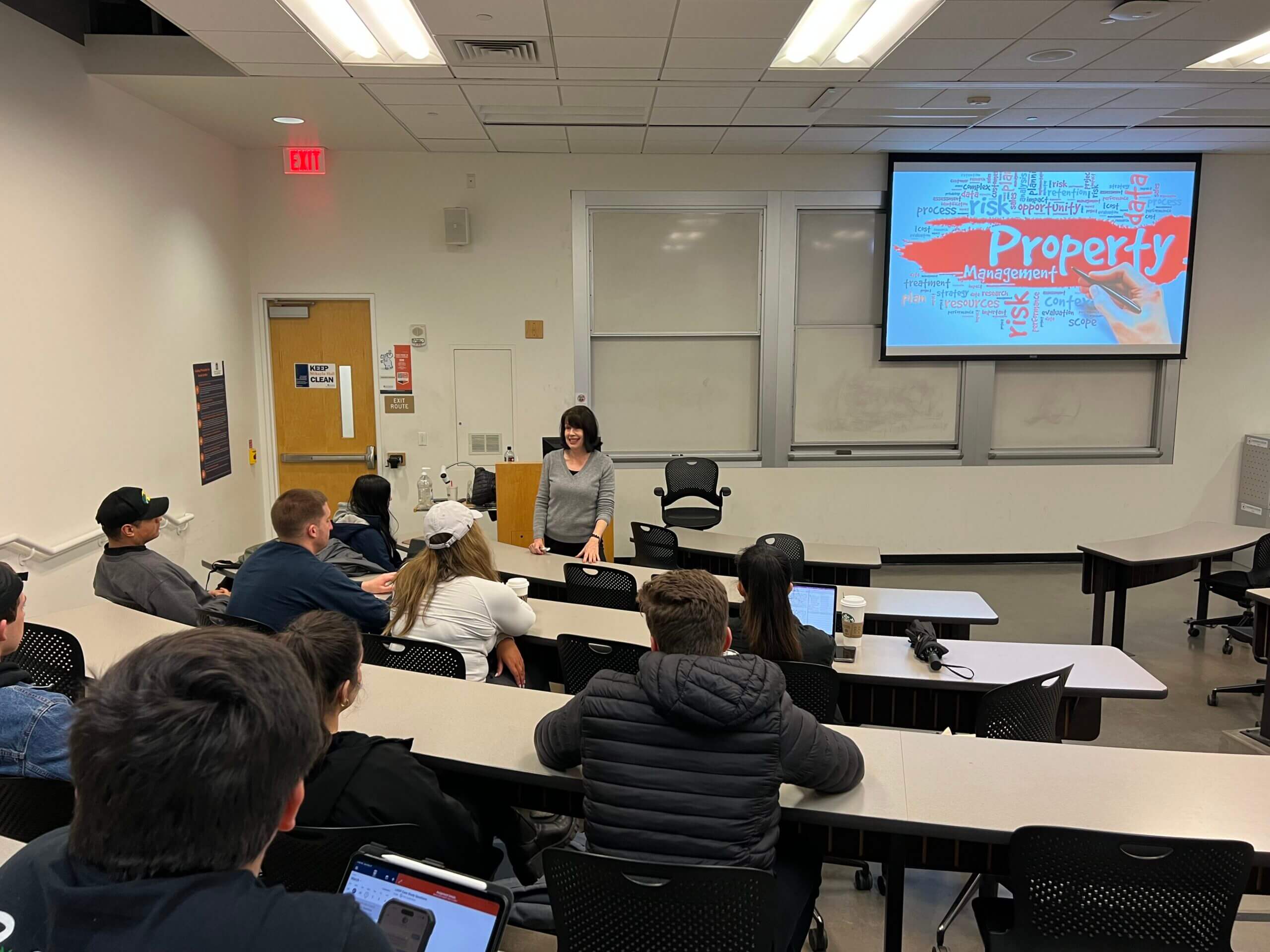 3 Ways to Make Your Next Presentation Unique - Leaders Exceed